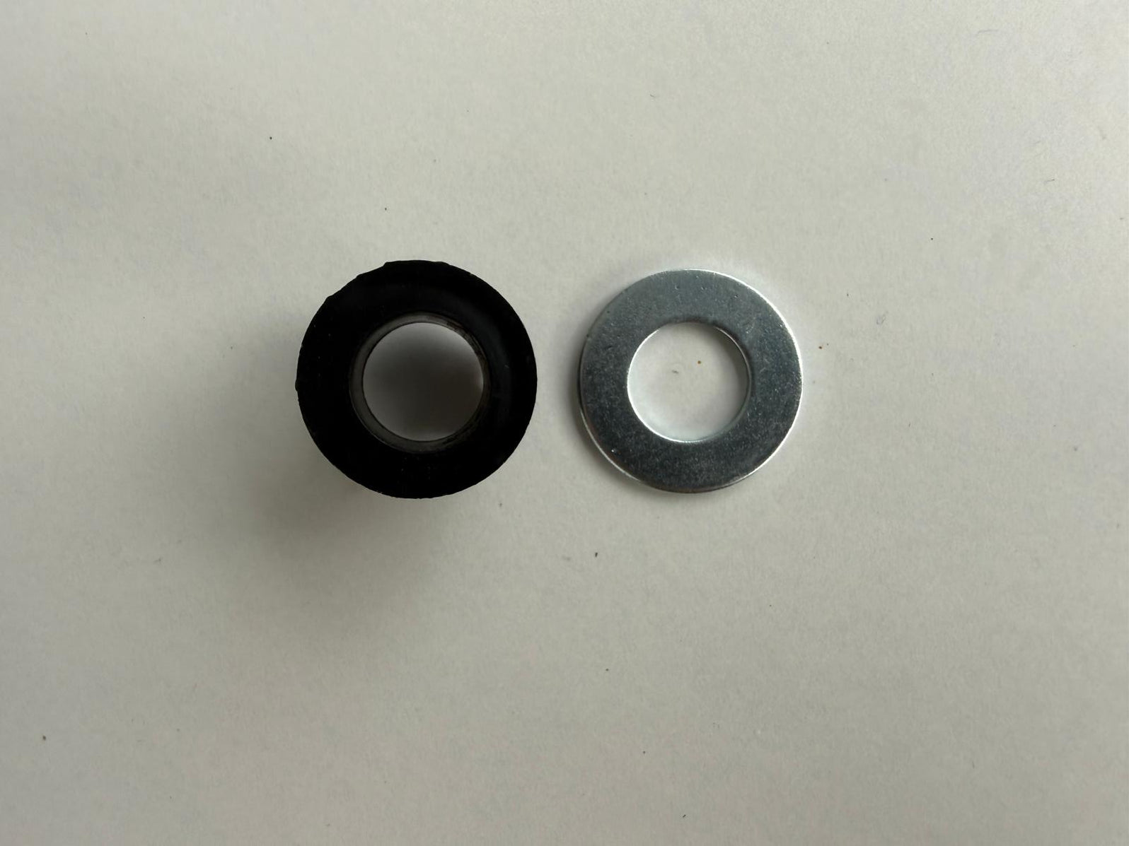 Replacement Washer and Sleeve set for Kids Ride-On Car — Kidscars.co.nz