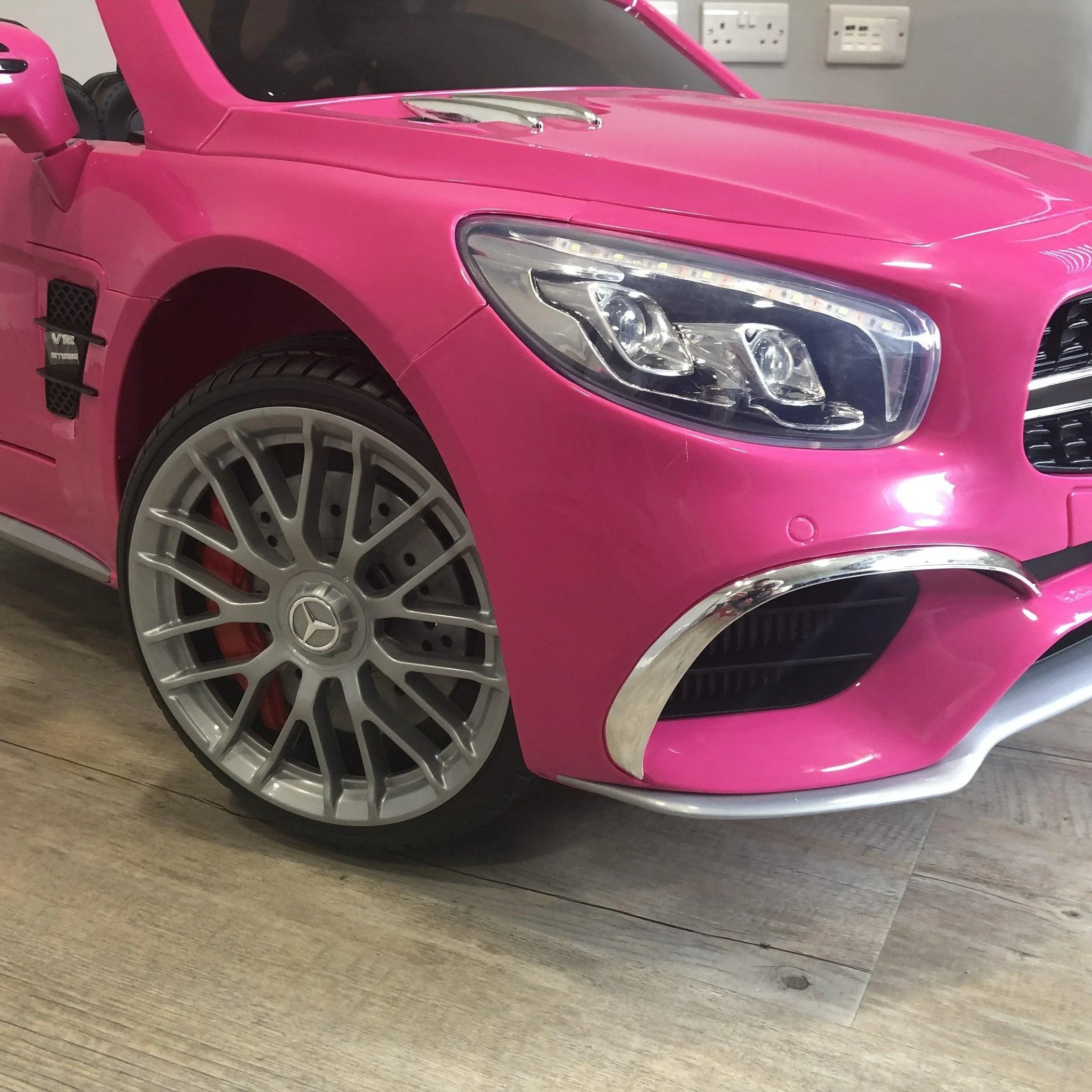 Mercedes Benz SL65 AMG – Pink — Kidscars.co.nz